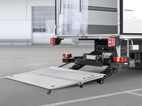 Fold Away | Tail Lifts Sydney | Dhollandia tail lifts | Anteo Tail ...