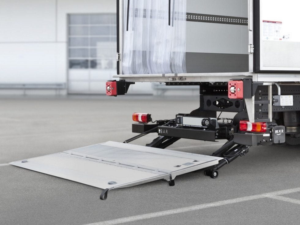 Fold Away | Tail Lifts Sydney | Dhollandia tail lifts | Anteo Tail ...